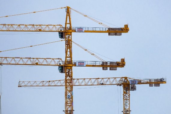 Devenir grutier : caces et prix de formation